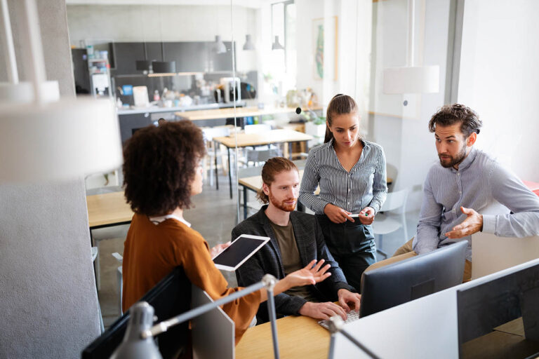 How to Find an Outsourcing Agency in the Philippines (Infographic ...